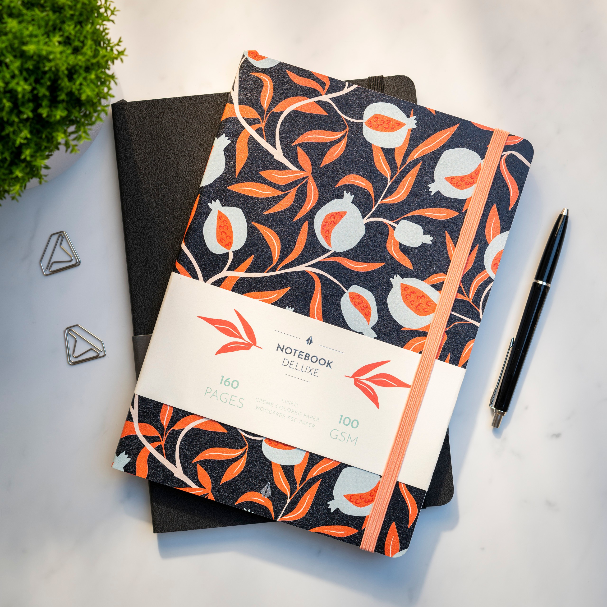Notebook Deluxe B5 black - HJ Kontorcenter A/S